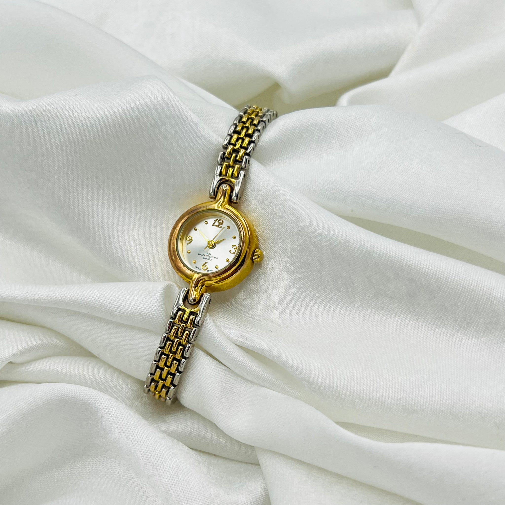 💛🩶 Dainty Two-Toned Watch